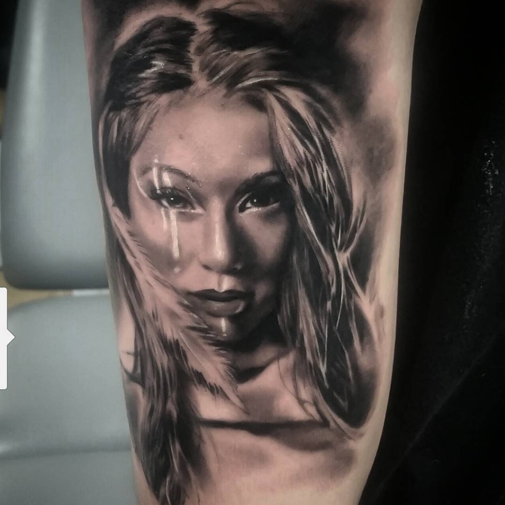 Damon Holleis Tattoo- Find the best tattoo artists, anywhere in the world.
